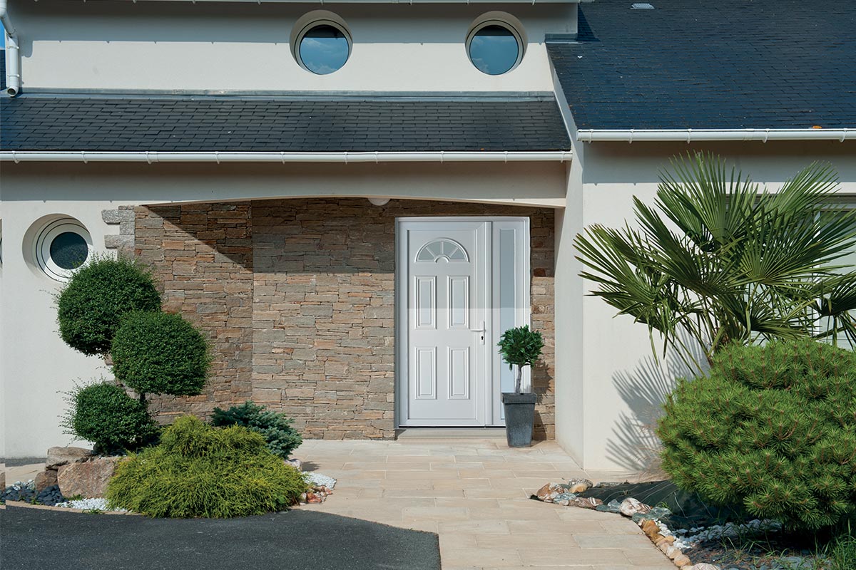 5 conseils pour isoler sa porte d'entrée | Sur-Mesure Menuiserie